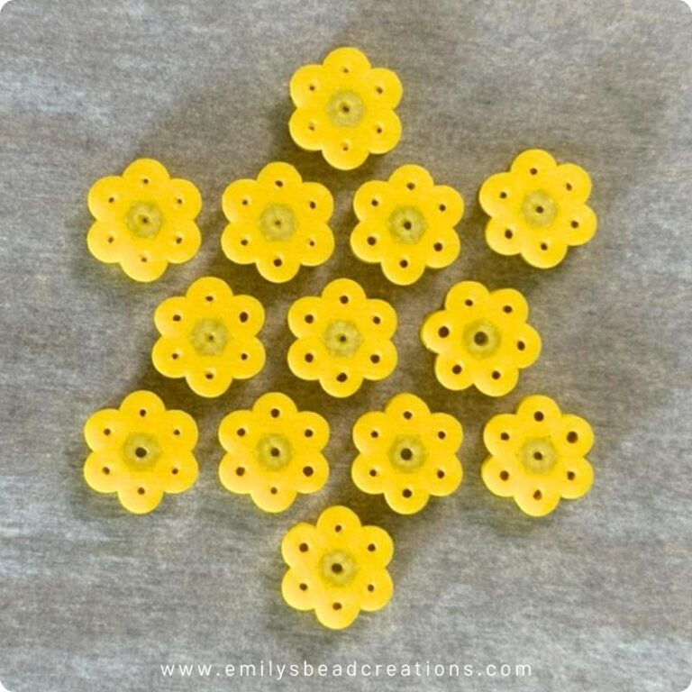 3D Minecraft Bee Perler Bead Pattern - Emily's Bead Creations